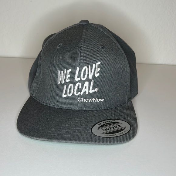 The Classic | Accessories | Nwot The Classics We Love Local Chownow ...